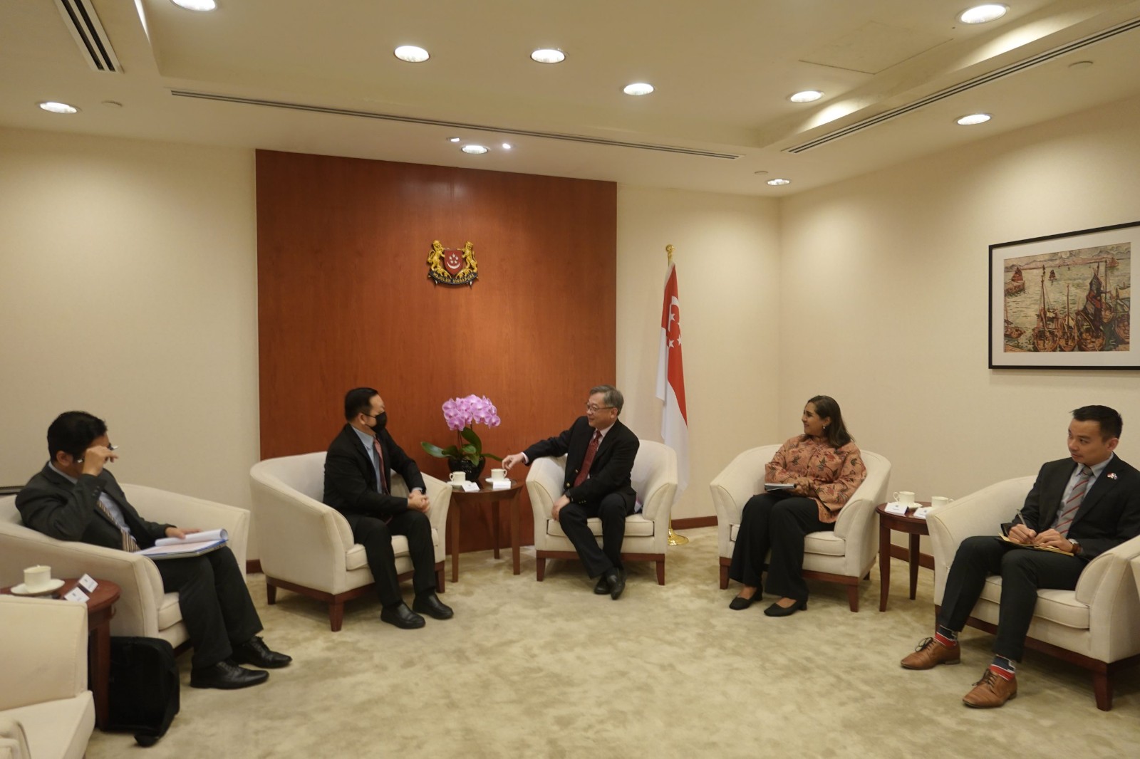 Secretary General Of Asean Delivers Remarks At Business Leaders Summit