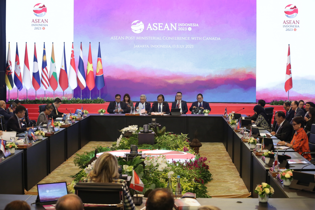 Indonesia Urges Food Security Cooperation between ASEAN and Canada ...