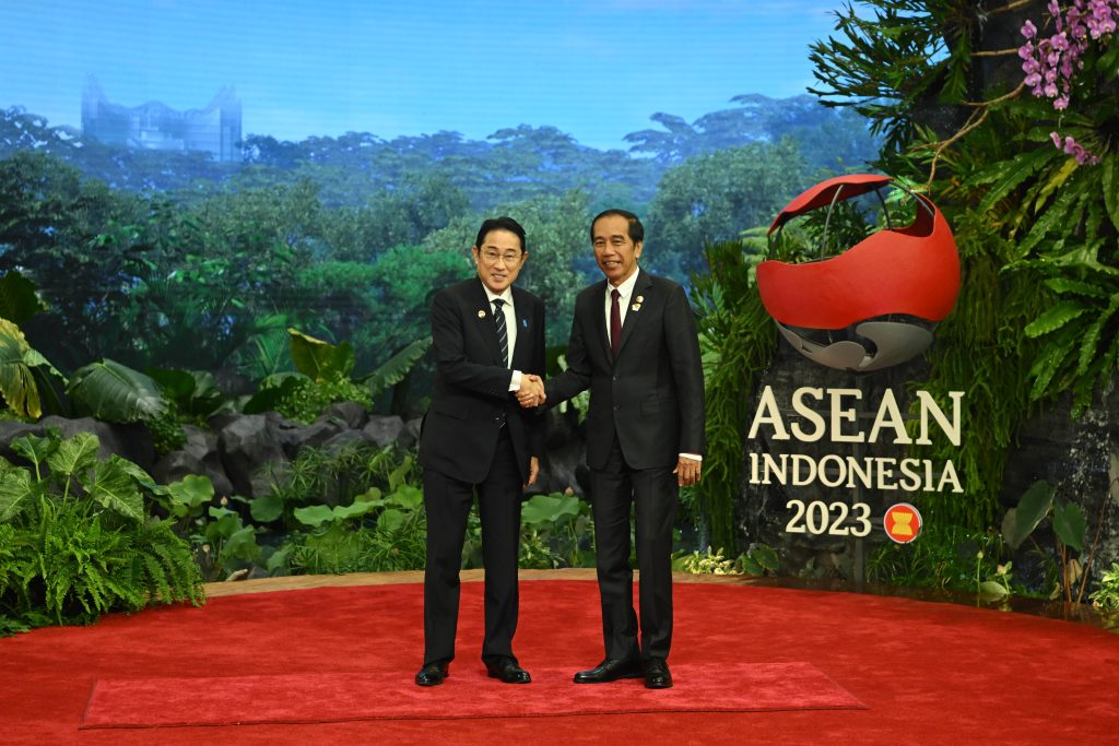 ASEAN, Japan Agree to Establish Comprehensive Strategic Partnership ...
