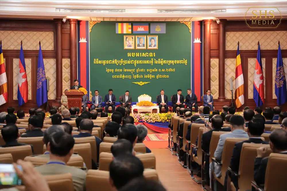 Cambodia PM Says Provincial Administrations to Gain More Right on ...