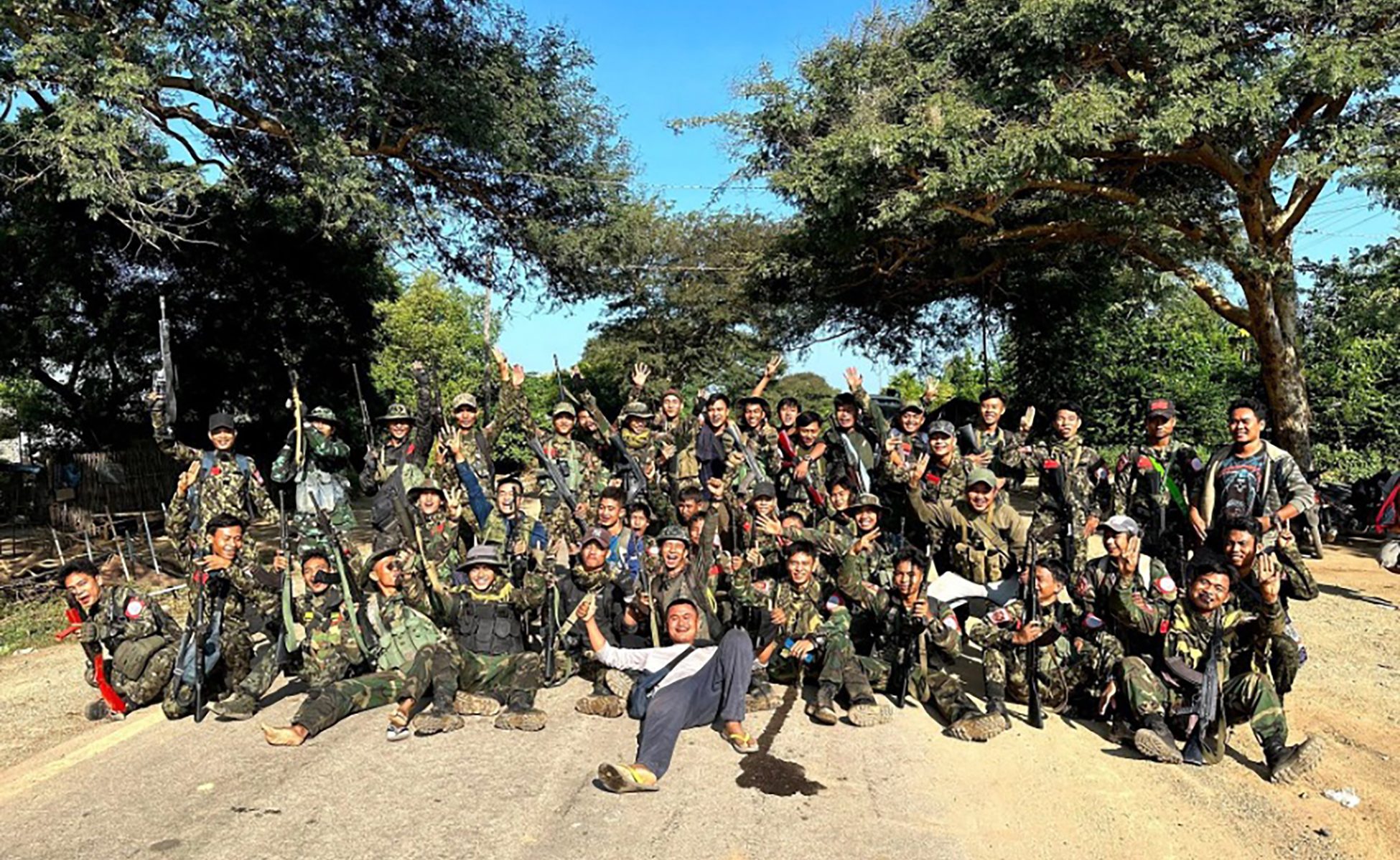 Myanmar’s Urban Residents Hope Resistance Offensive Will Spread to ...