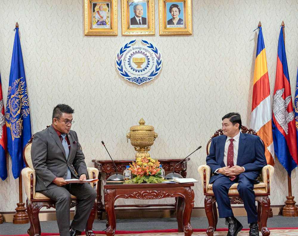 Cambodia, Brunei to Boost Collaboration on Human Resource Development ...