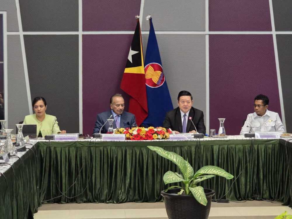 Secretary-General of ASEAN engages Members of the Government of Timor ...