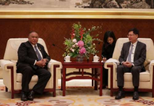 Timor-Leste Foreign Minister and the Governor of China's Guangxi ...