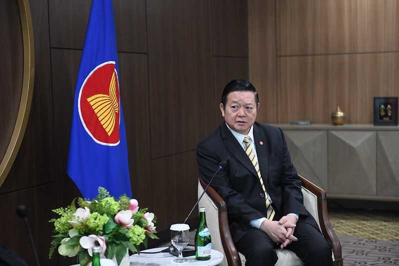 Secretary-General of ASEAN exchanges views with the Minister for Trade ...