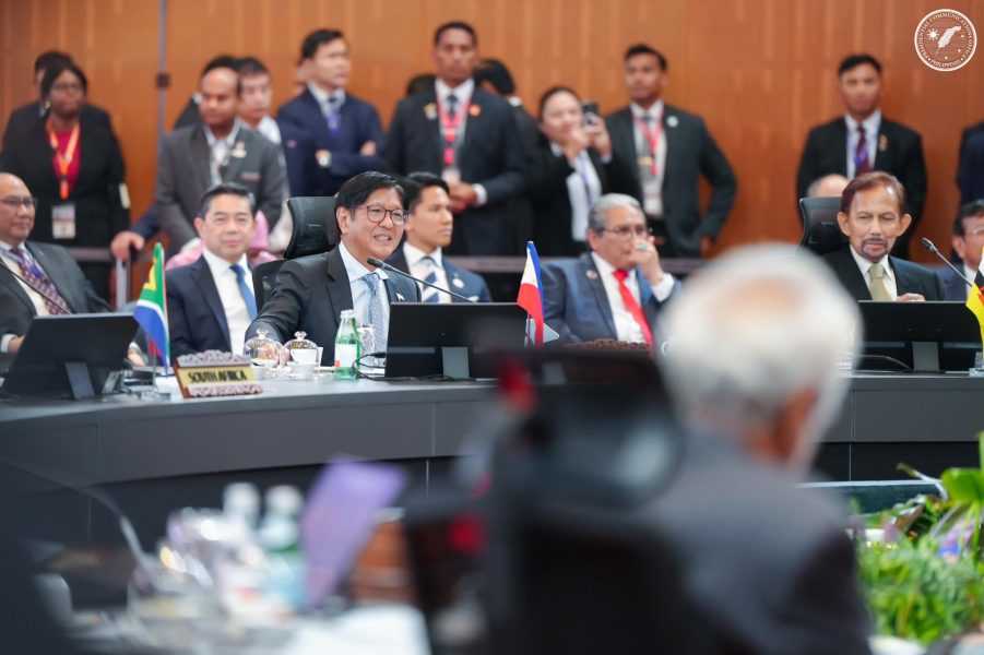 Philippine President calls for diplomacy with de-escalation, respect ...